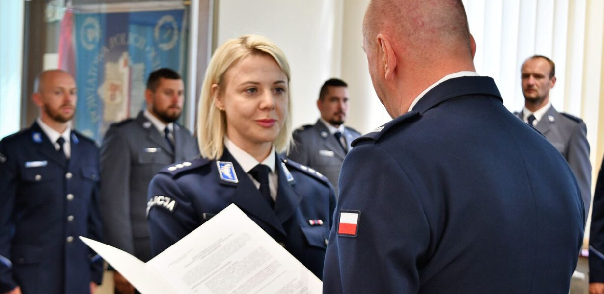 Była rzeczniczka Szkoły Policji w Pile komendantem - Portal asta24.pl - Piła - informacje i ...